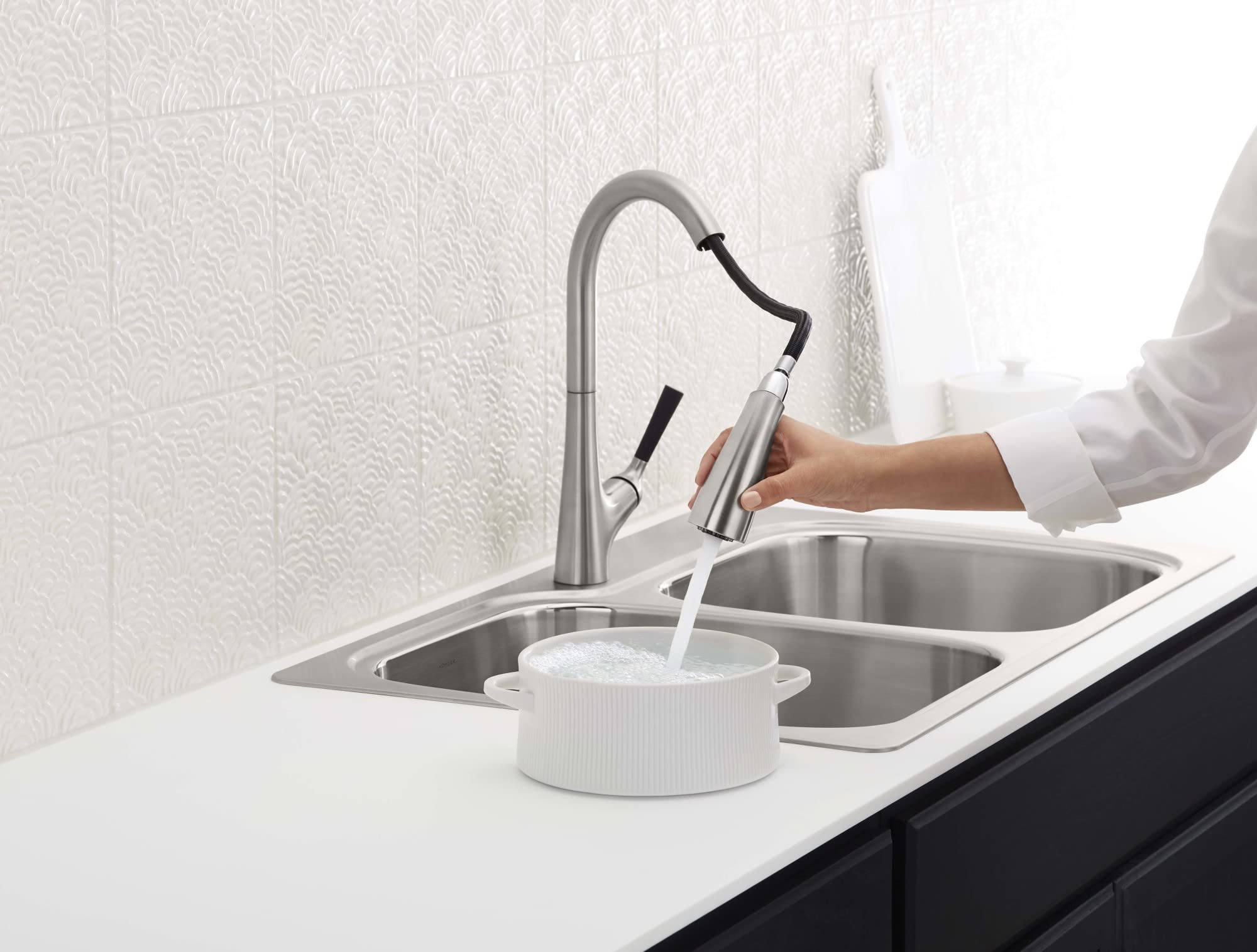 Kohler K-R562-SD-VS Malleco Pull-down Kitchen Sink Faucet with Soap/Lotion Dispenser, Vibrant Stainless