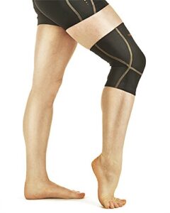 tommie copper women's performance triumph knee sleeve, black, large