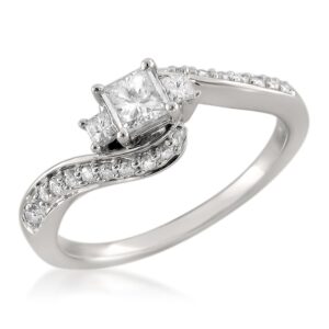 Beyond Brilliance 1/2 Carat Diamond, Prong-Set 14K White Gold Three-Stone Princess Cut & Round Diamond Engagement Ring (I-J, I1-I2)