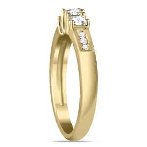 1/2 Carat TW Diamond Three Stone Ring in 10K Yellow Gold (K-L Color, I2-I3 Clarity)