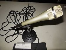 lanier uni-directional dynamic microphone 500ohm, table top stand, xlr audio cable