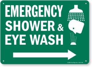 smartsign "emergency shower & eye wash" sign with right arrow | 10" x 14" aluminum