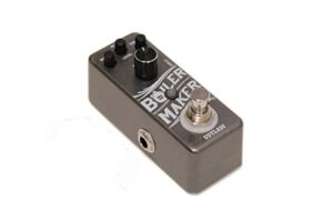 outlaw effects boilermaker boost pedal