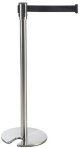 displays2go stackable crowd control stanchion with 6.5' retractable belt and 4-way adapter, silver steel, set of 2