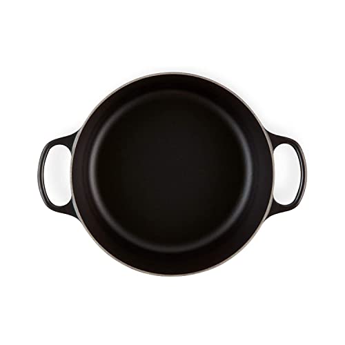 Le Creuset Signature Cast Iron Round Casserole, 26 cm - Satin Black