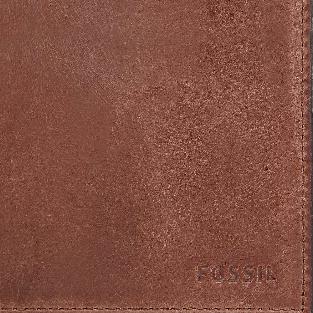 Fossil Men's Derrick Leather RFID-Blocking Bifold with Coin Pocket Wallet, Brown, (Model: ML3687200)