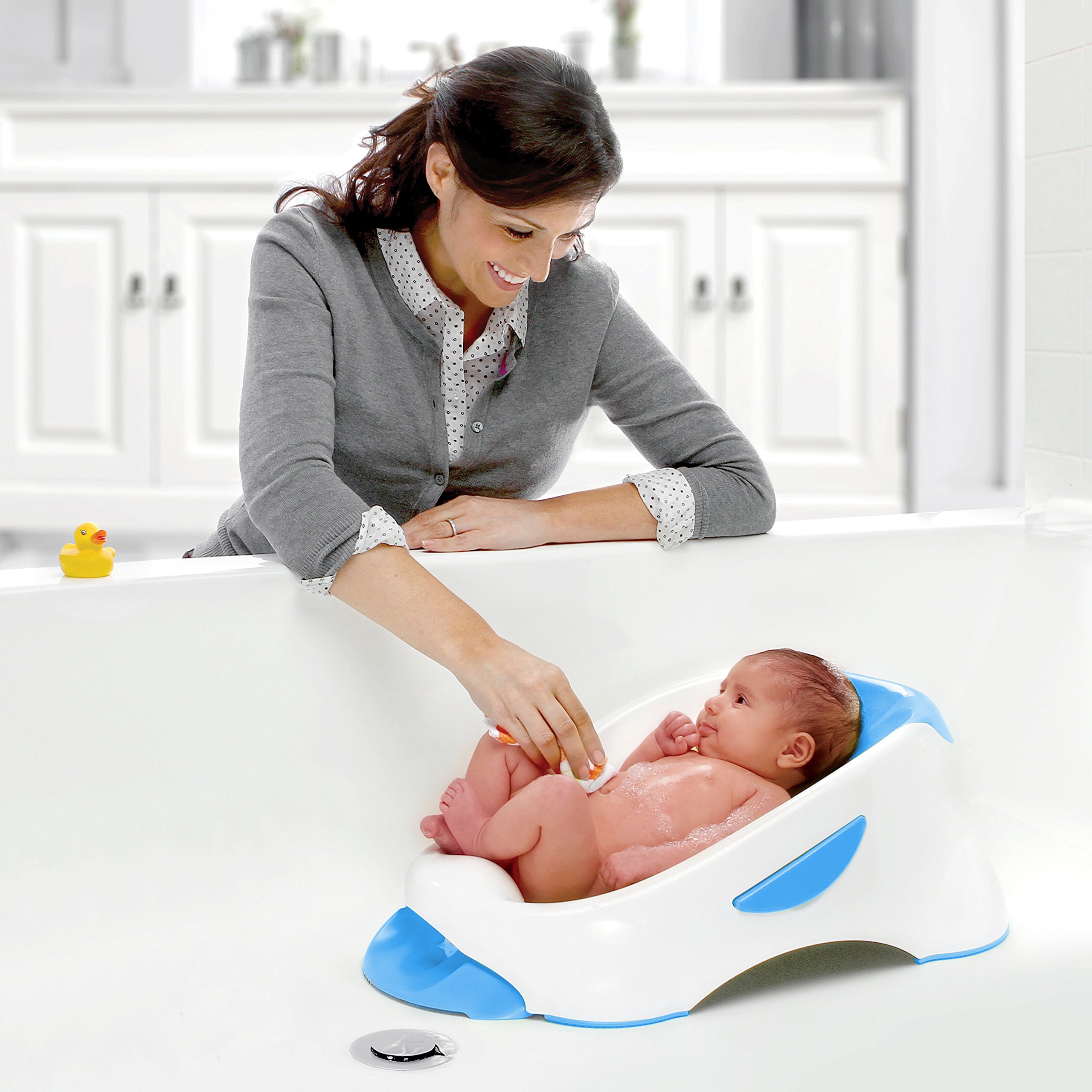 Munchkin® Clean™ Cradle Baby Bathtub, Blue