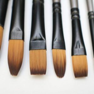 Mont Marte Gallery Series Acrylic Brush Set, 6 Piece. Selection of Synthetic Hair Paint Brushes Suitable for Acrylic Painting