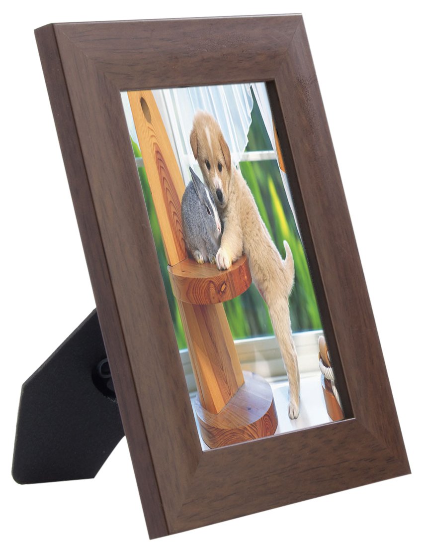 Displays2go Tabletop or Wall Mount Plastic Wood Picture Frames with Glass Lens, 4 by 6", Brown Mahogany