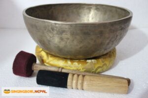 12" old e note tibetan singing bowl, meditation bowl, tibetan bowls, free singing bowl silk cushion, striker and drum stick