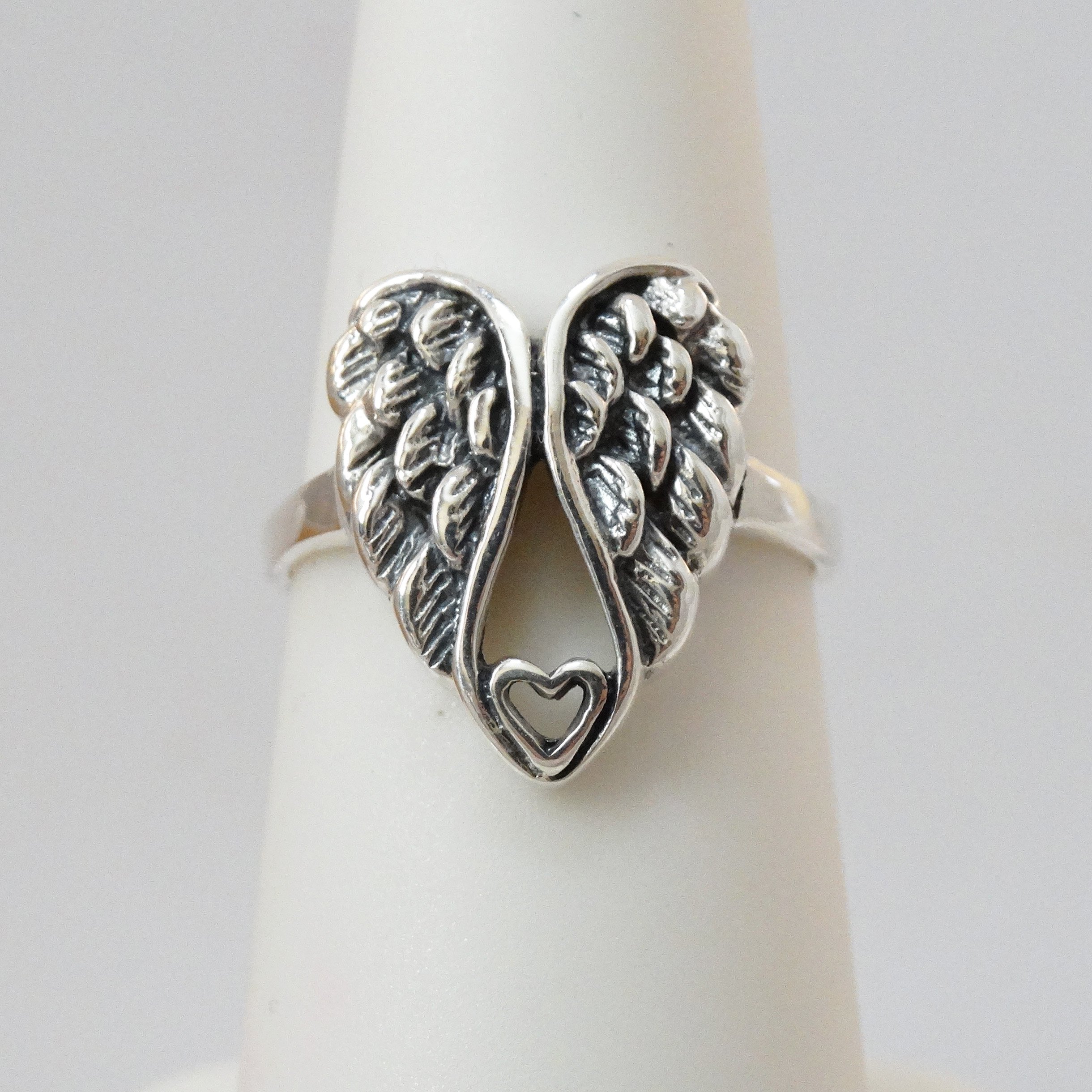 FashionJunkie4Life Sterling Silver Angel Wings Heart Ring (7)