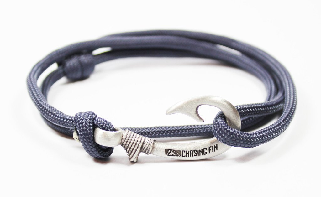 Chasing Fin Fish Hook Pendant Bracelet - Cool 30-Inch Military-Grade 550 Paracord Bracelet & Anklet - Adjustable Size, 100% Nylon Nautical & Fishing Accessory - J-Hook Pendant, Pewter - Navy