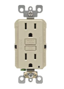 leviton gfnt1-3i self-test smartlockpro slim gfci non-tamper-resistant receptacle with led indicator, 15-amp, 3-pack, ivory