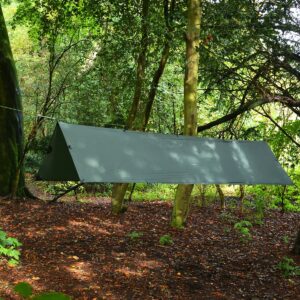 DD Hammocks - DD SuperLight Tarp S (9ft x 5ft) - 100% Waterproof Ripstop Nylon Compact Ultralight & Multifunctional Rainfly Tarp Tent Bivvi Cover for Camping Hiking Bikepacking & Day Shelter