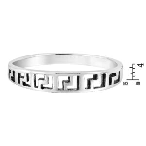 AeraVida Trendy Greek Key Simple Band .925 Sterling Silver Ring | Statement Fashion, Promise Ring, Couple Unisex Ring | Size 8