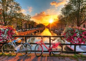 ravensburger bicycles in amsterdam 1000 piece jigsaw puzzle | premium quality | unique pieces | softclick technology | ideal for adults