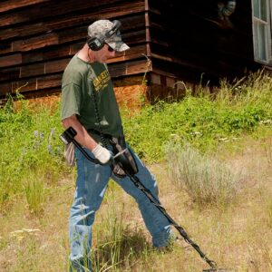 Garrett at Gold Waterproof Metal Detector with Headphones and ProPointer at PinPointer