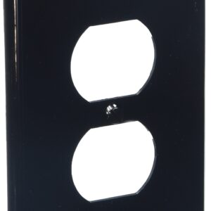 Leviton PJ8-E 1-Gang Duplex Receptacle Wallplate, Midway Size, 20-Pack, Black, 20 Count