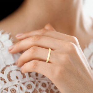 SZUL 2mm Domed Wedding Band in 14K Yellow Gold