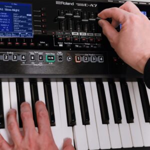 Roland E-A7 Expandable Arranger Keyboard with Dedicated Vocal Effects