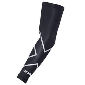 2xu compression single arm guard, black/silver, large