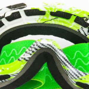 Typhoon Sports Magnetic Lens Ski Snowboard Anti-Fog Goggles (Green White w/Red & Yellow)