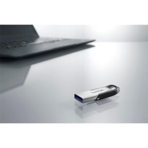 Sandisk Ultra Flair - USB Flash Drive - 16 GB - Silver