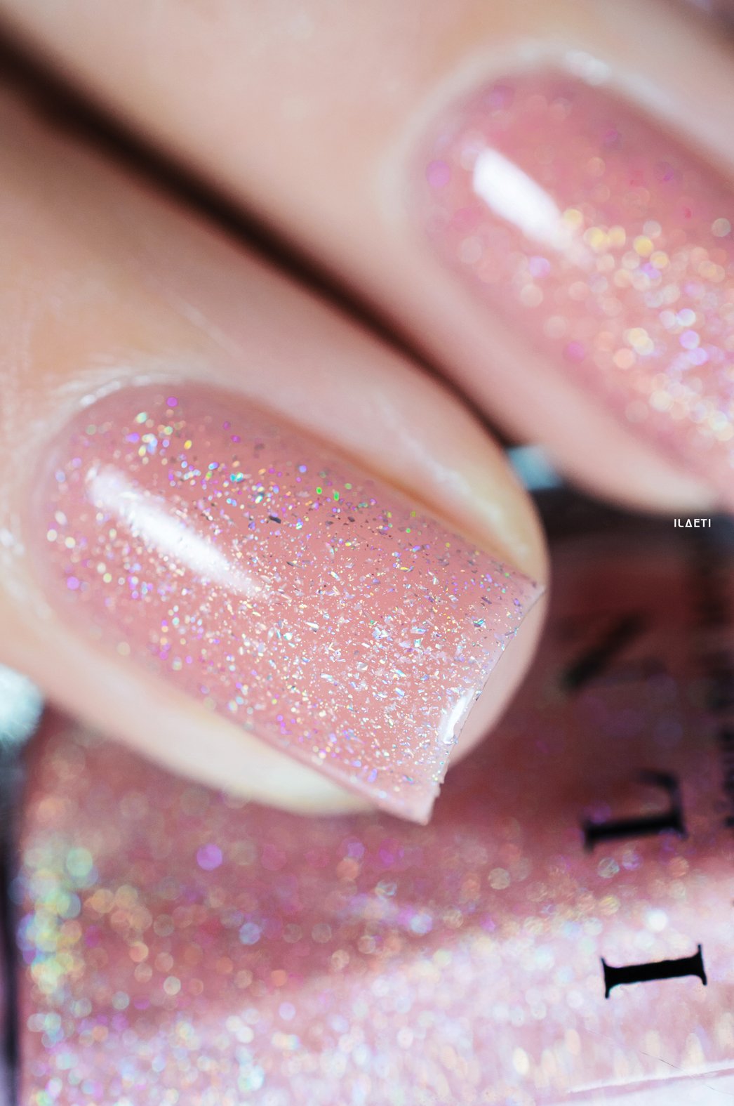 ILNP Sweet Pea - Seashell Pink Holographic Sheer Jelly Nail Polish