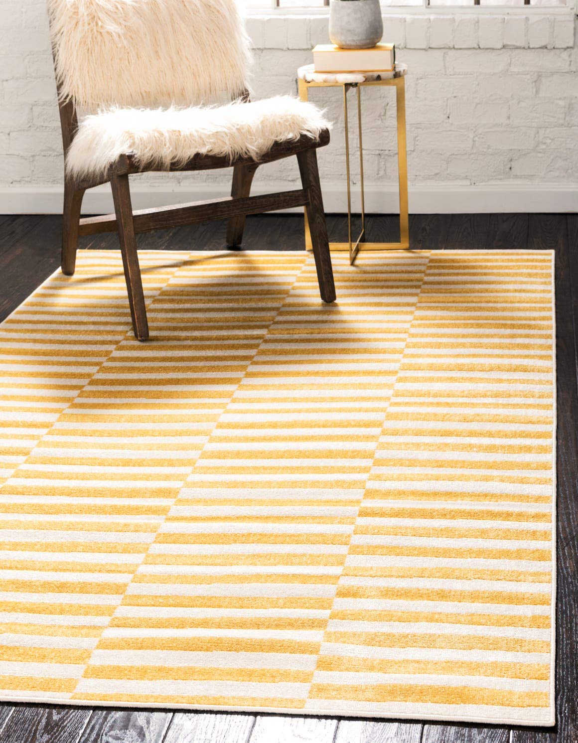 Unique Loom Williamsburg Collection Casual Transitional Thick Alternating Stripes Area Rug, 4 x 6 ft, Yellow/Beige