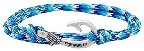 Chasing Fin Fish Hook Pendant Bracelet - Cool 30-Inch Military-Grade 550 Paracord Bracelet & Anklet - Adjustable Size, 100% Nylon Nautical & Fishing Accessory - J-Hook Pendant, Pewter - Arctic Camo