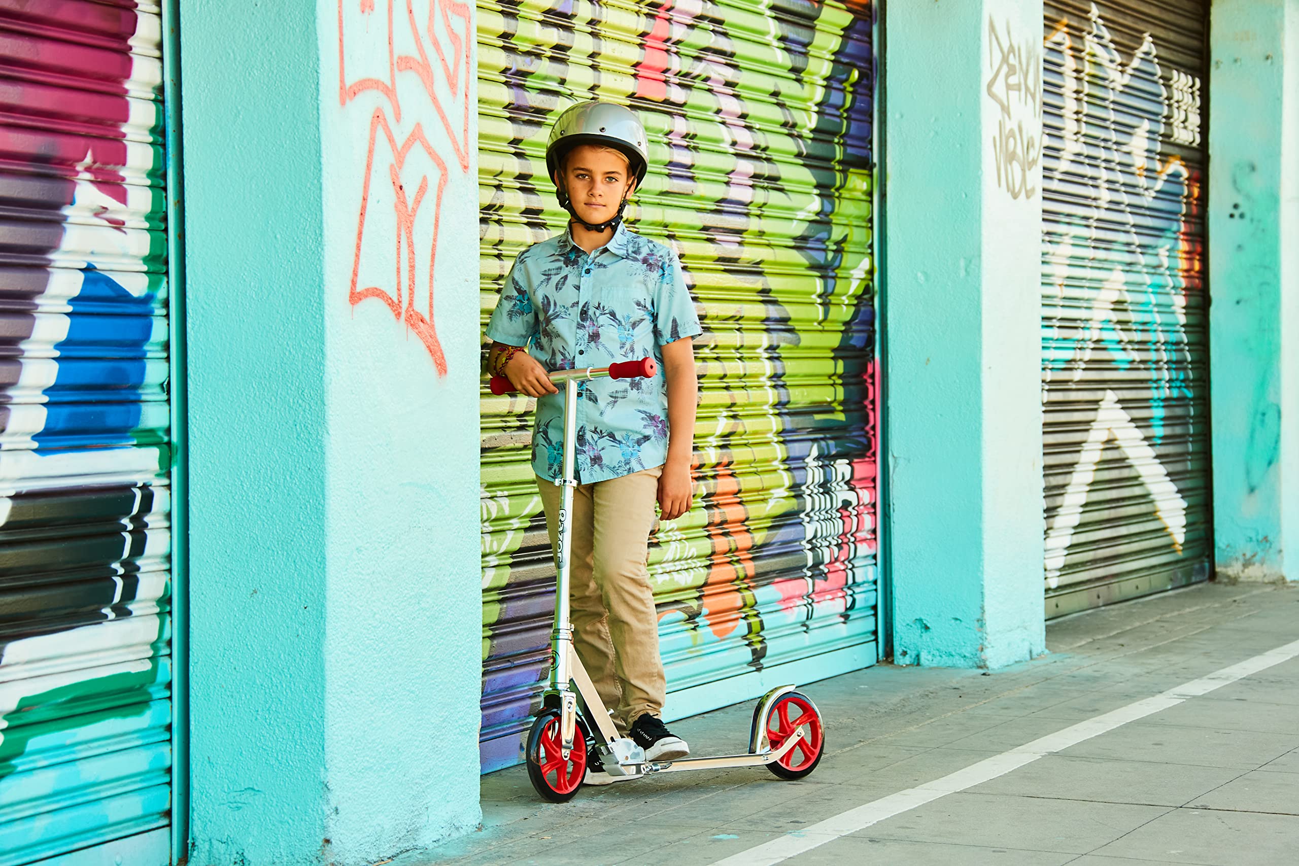 Razor A5 Lux Kick Scooter for Kids Ages 8+ - 8" Urethane Wheels, Anodized Finish Featuring Bold Colors and Graphics, for Riders up to 220 lbs