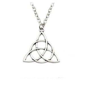 silver celtic knot triquetra pendant necklace // alternative // pagan // charmed