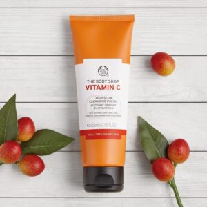 The Body Shop Vitamin C Daily Glow Cleansing Polish, 4.2 Ounce