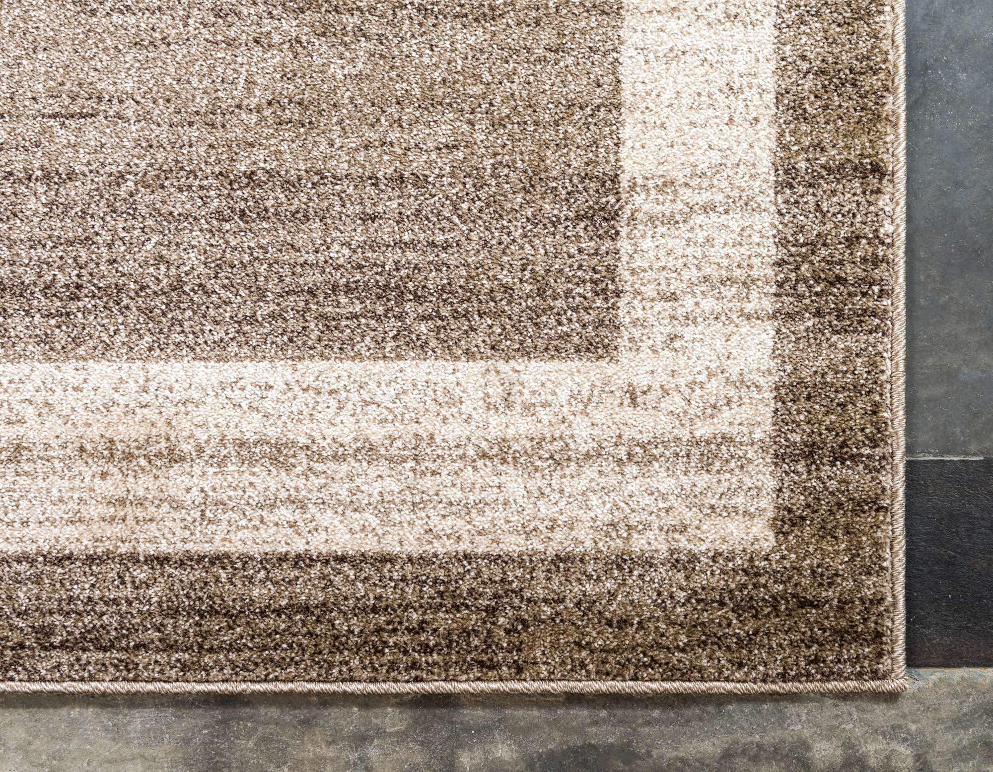 Unique Loom Del Mar Collection Area Rug - Maria (7' 1" x 10' Rectangle, Light Brown/ Ivory)