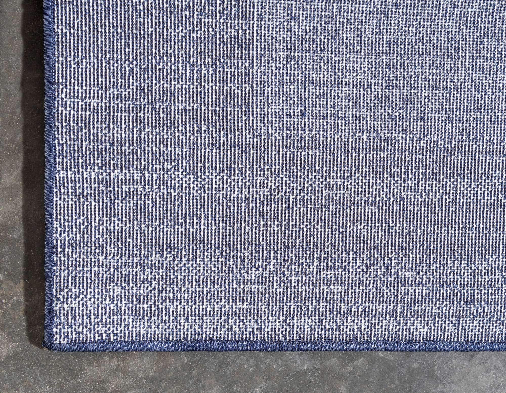 Unique Loom Del Mar Collection Area Rug - Abigail (5' 3" x 8' Rectangle, Navy Blue/ Blue)