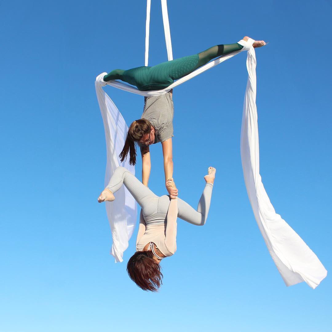 F.Life Aerial Silk Yoga Hammock Strater Kit -10 Yards For Flying Yoga (White)