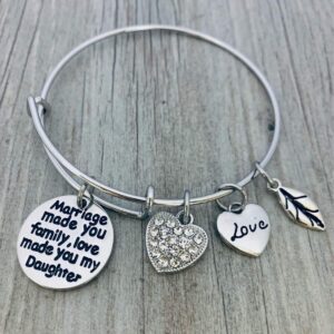 Daughter In Law Gift, Wedding Bracelet Gift for Bride Step Daughter Gift New Daughter Bracelet Jewelry from Mother in Law Bonus Daughter (Love made you our Daughter) Bonus Daughter