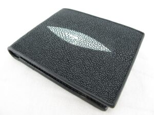 pelgio genuine stingray shagreen skin leather bifold wallet (black)