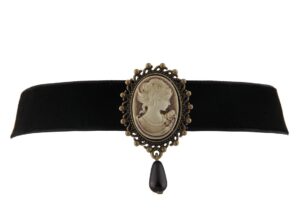 wusuaned fashion retro black victorian cameo pearl bead velvet choker necklace (relief necklace)