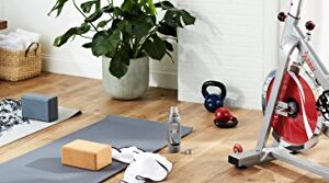 Gaiam Yoga Block & Yoga Strap Combo Set - Yoga Block with Strap, Pilates & Yoga Props to Help Extend & Deepen Stretches, Yoga Kit for Stability, Balance & Optimal Alignment - Grey