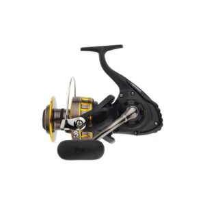 Daiwa BG4500 BG Saltwater Spinning Reel, 4500, 5.7: 1 Gear Ratio, 6+1 Bearings, 43.10" Retrieve Rate, 22 lb Max Drag, Black/gold