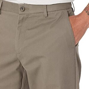 Amazon Essentials Men's Classic-Fit Wrinkle-Resistant Flat-Front Chino Pant (Available in Big & Tall), Taupe, 40W x 30L