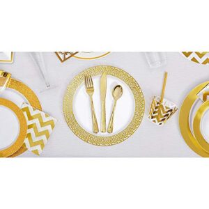 Amscan Premium Plastic Plates | White W/Gold Lace Border | 7.5" | Pack of 20 | Party Supply