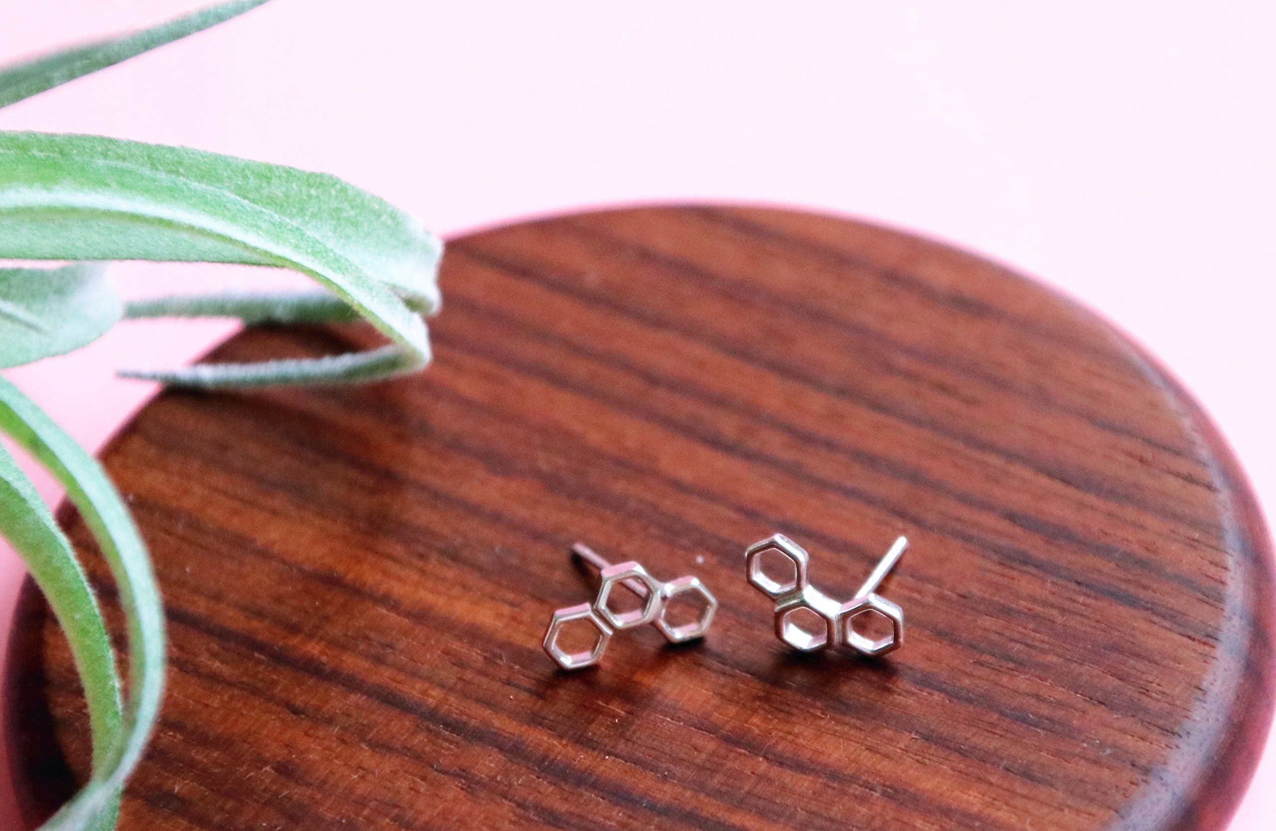 Helen de Lete Lovely Honeycomb Sterling Silver Stud Earrings