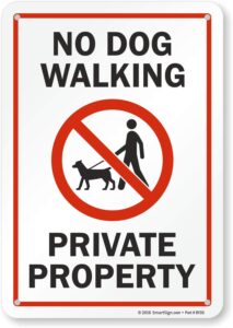 smartsign s2-0417-pl-10 "no dog walking - private property" sign | 7" x 10" plastic