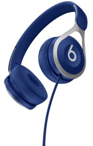 beats ep wired on-ear headphones - battery free for unlimited listening, built in mic and controls - blue