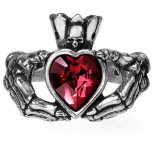 Claddagh By Night Ring (Size L , US 6)