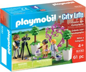 playmobil children with photographer building figure