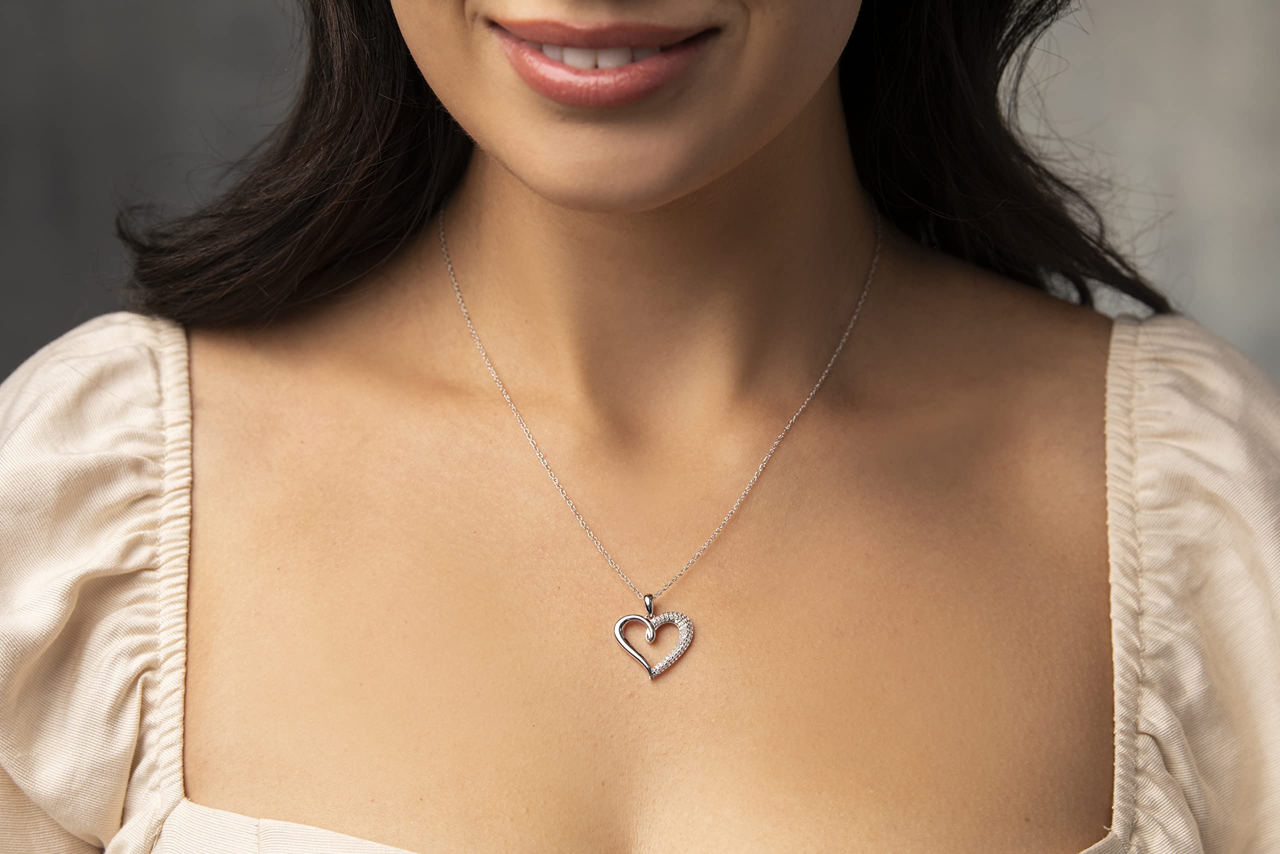 NATALIA DRAKE Double Row 1/4 Cttw Diamond Heart Necklace for Women in Rhodium Plated 925 Sterling Silver Color H-I/Clarity I1-I2