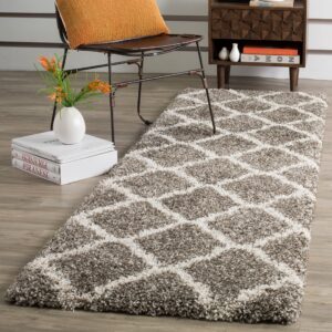 SAFAVIEH Hudson Shag Collection Area Rug - 8' x 10', Beige & Ivory, Moroccan Trellis Design, Non-Shedding & Easy Care, 2-inch Thick Ideal for High Traffic Areas in Living Room, Bedroom (SGH283S)